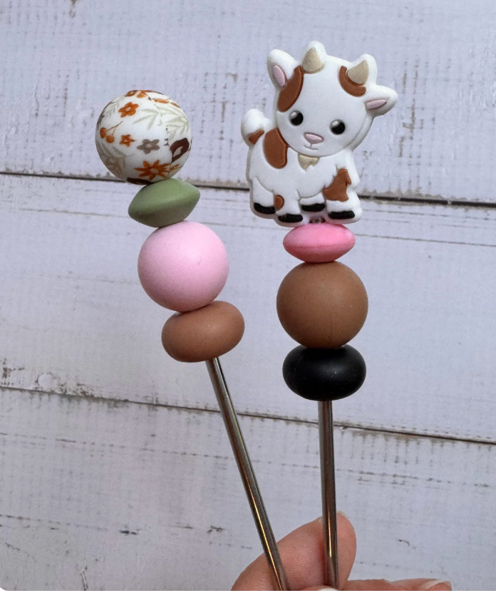 Goat Pair of Amigurumi Sewing Sticks – What's Up, Cupcake? Whimsical ...